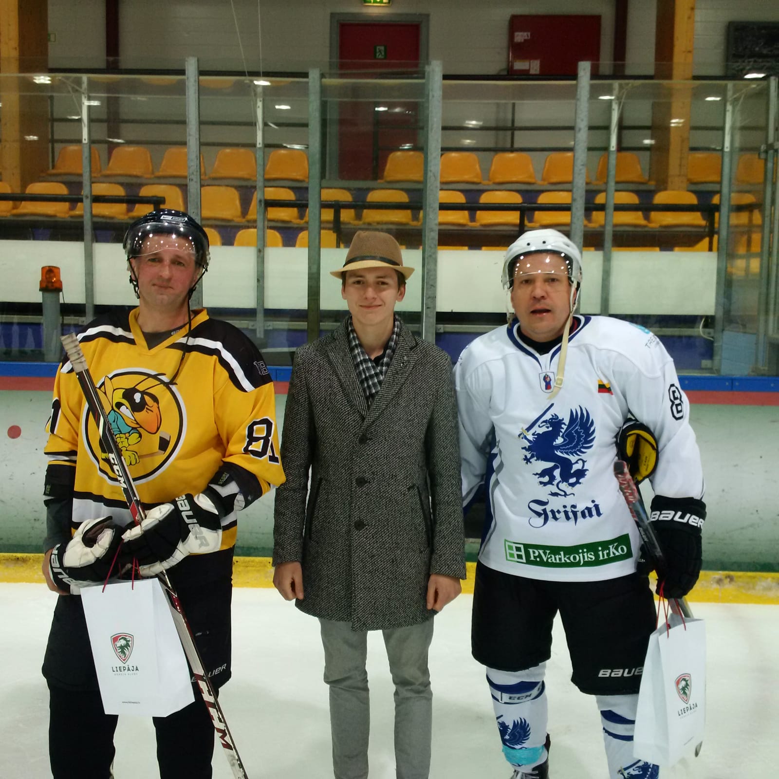 Bitēm uzvarā pār Kretingos Grifai — HK Liepāja